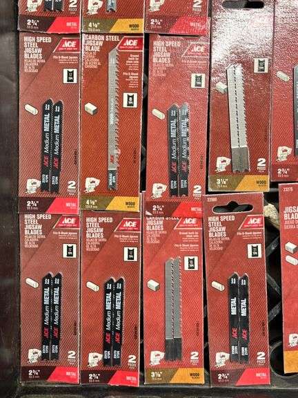 MISC LOT OF ACE JIGSAW BLADES - Earl's Auction Company