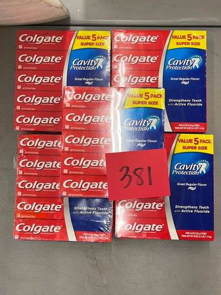 (5) PACKS OF COLGATE TOOTHPASTE - Earl's Auction Company