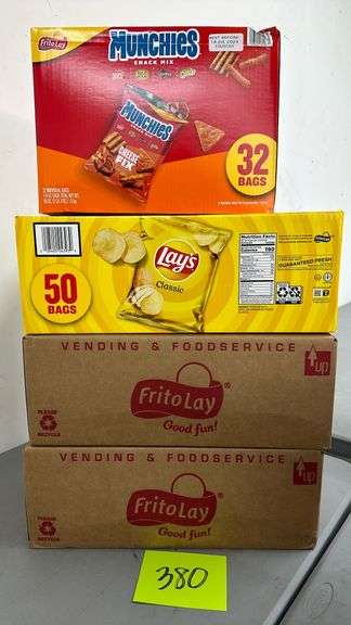 (4) BOXES OF ASSORTED CHIPS - Earl's Auction Company