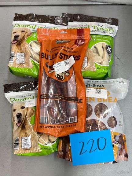 (5) PACKS OF ASSORTED DOG TREATS - SEE PHOTOS - Earl's Auction Company