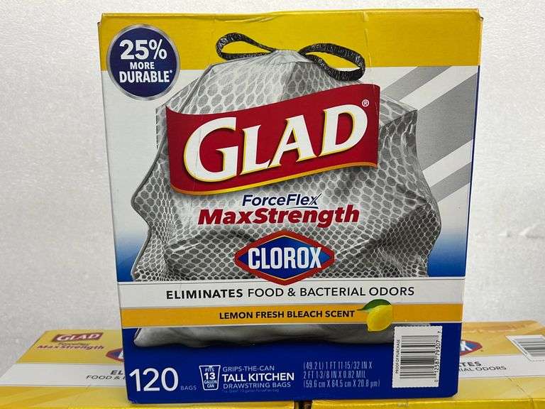 (3) BOXES OF GLAD TRASH BAGS - Earl's Auction Company