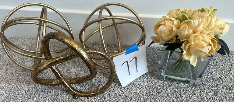 4PC HOME DECOR LOT - Earl's Auction Company