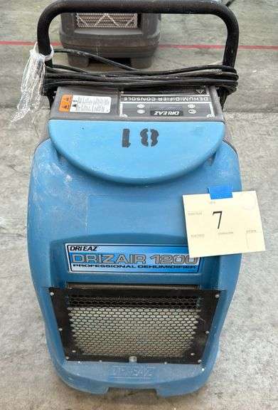 DRI-EAZ DRIZAIR 1200 PROFESSIONAL DEHUMIDIFIER - Earl's Auction Company