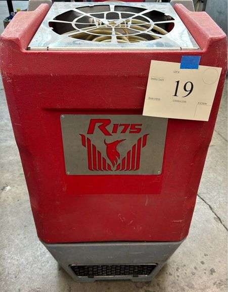 PHOENIX R175 DEHUMIDIFIER - Earl's Auction Company
