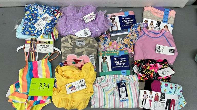20PC GIRLS CLOTHING LOT - ASSORTED SIZES - Earl's Auction Company