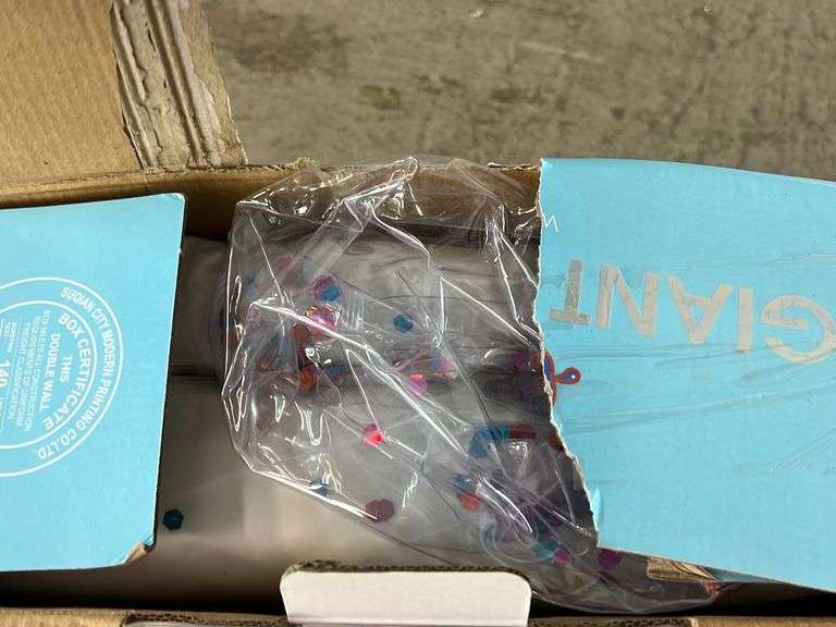 3PC POOL LOT - LIFE JACKET, MESH FLOAT & OYSTER FLOAT - Earl's Auction ...