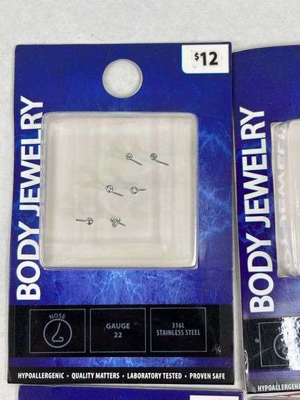 (5) PACKS OF ASSORTED BODY JEWELRY - SEE PHOTOS - Earl's Auction Company