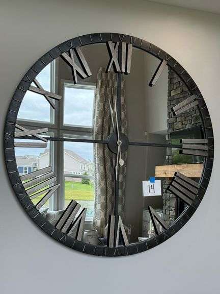 5FT MIRRORED WALL CLOCK DECOR - Earl's Auction Company
