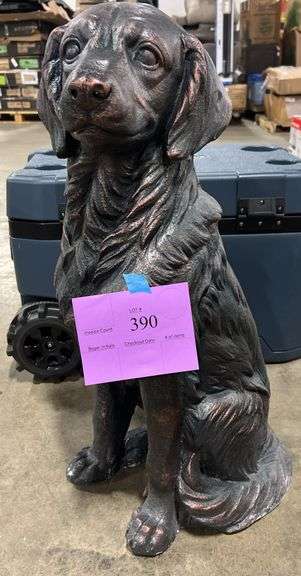 RETRIEVER SITTING DOG STATUE - Earl's Auction Company