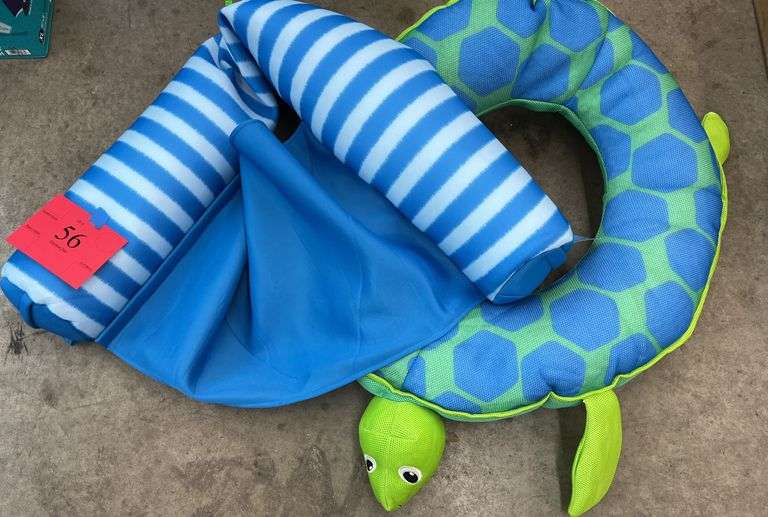(2) POOL FLOATS - NOODLE SLING & MESH TURTLE - Earl's Auction Company