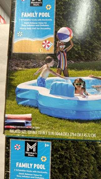(2) FAMILY POOLS IN BOX - Earl's Auction Company