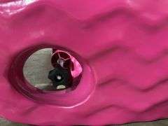 RECLINING POOL CHAIR FLOAT - PINK - Earl's Auction Company