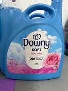 4PC LAUNDRY SOFTENER LOT - SNUGGLE & DOWNY - Earl's Auction Company