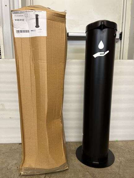 (2) RIGASAN PENGUIN FOOT PUMP DISPENSER UNITS - BLACK - Earl's Auction ...