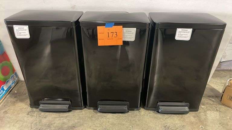 (3) TRAMONTINA STEP ON TRASH CANS - BLACK - Earl's Auction Company