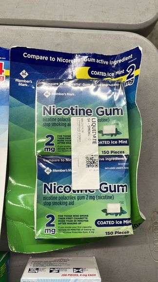 4PC LOT OF NICOTINE GUM/ LOZENGES - Earl's Auction Company