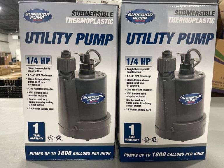 (2) SUBMERSIBLE THERMOPLASTIC UTILITY PUMPS IN BOX - Earl's Auction Company