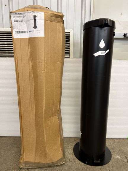 (2) RIGASAN PENGUIN FOOT PUMP DISPENSER UNITS - BLACK - Earl's Auction ...