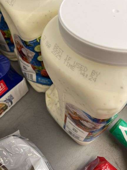 MISC LOT OF FOOD ITEMS - SEE PHOTOS - Earl's Auction Company
