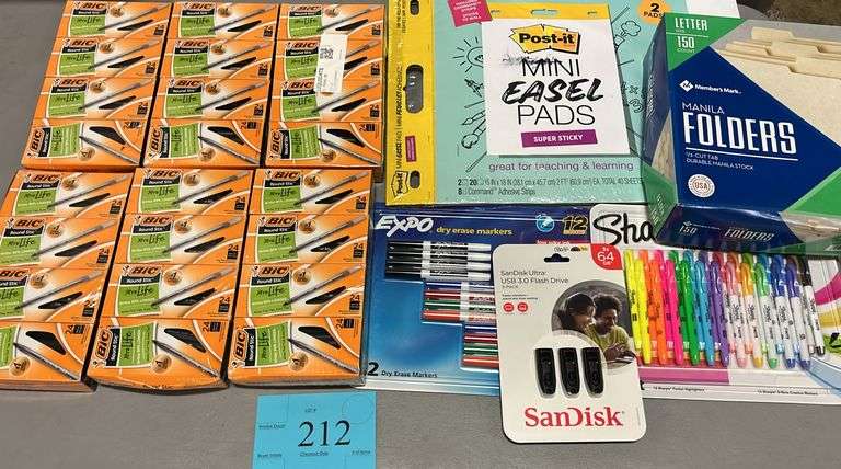 MISC OFFICE LOT - PENS, MARKERS, FLASH DRIVES, FOLDERS, PADS - Earl's ...