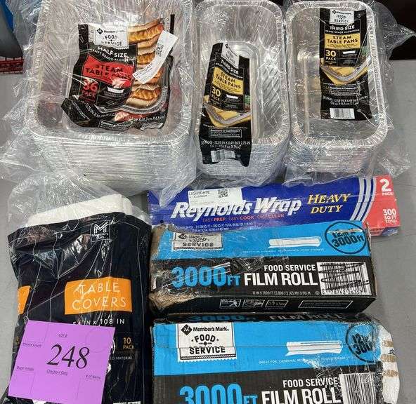 MISC LOT OF DISPOSABLE SERVEWARE - SEE PHOTOS - Earl's Auction Company