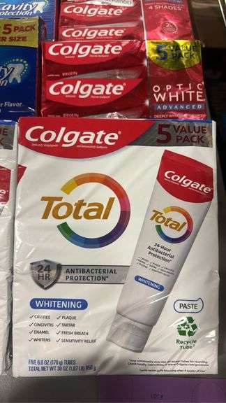 (7) PACKS OF COLGATE TOOTHPASTE - Earl's Auction Company