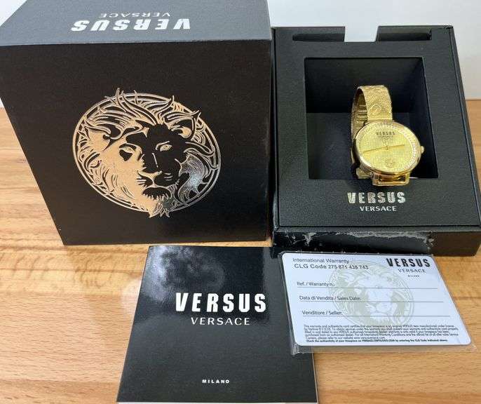 VERSACE VERSUS WATCH W/ BOX - Earl's Auction Company