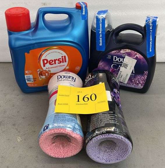 4PC LAUNDRY LOT - PERSIL DETERGENT, DOWNY SOFTENER & SCENT BEADS - Earl's Auction Company