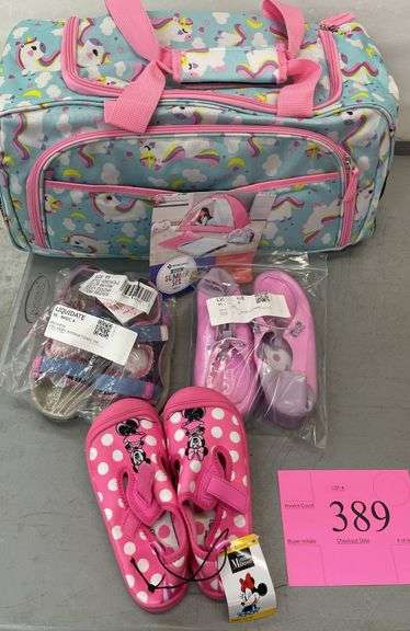 4PC KIDS LOT - SLUMBER SET & SHOES - Earl's Auction Company