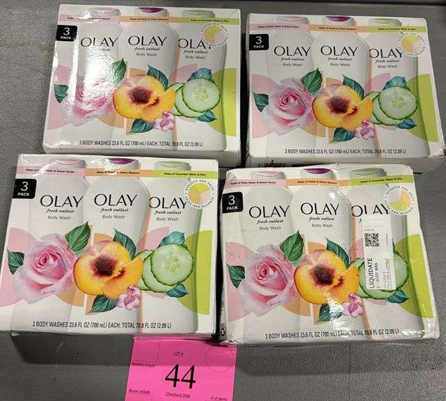(4) PACKS OF OLAY BODY WASH - Earl's Auction Company