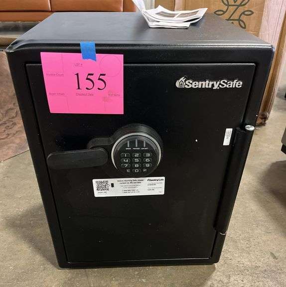 SENTRY SAFE KEYPAD SAFE W/ FACTORY COMBO - Earl's Auction Company