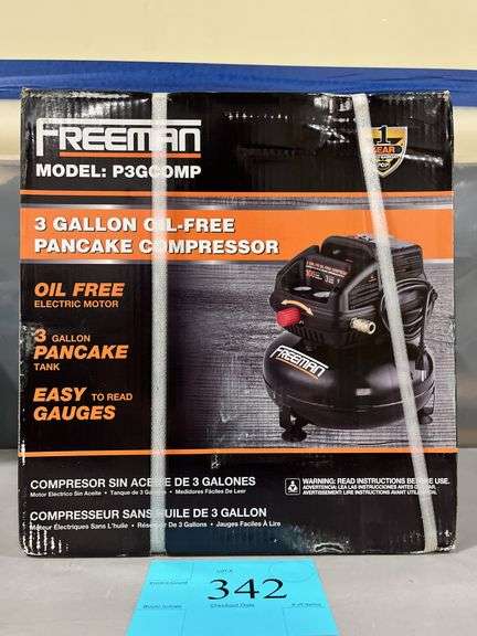 FREEMAN 3 GAL OIL FREE PANCAKE COMPRESSOR IN BOX - Earl's Auction Company