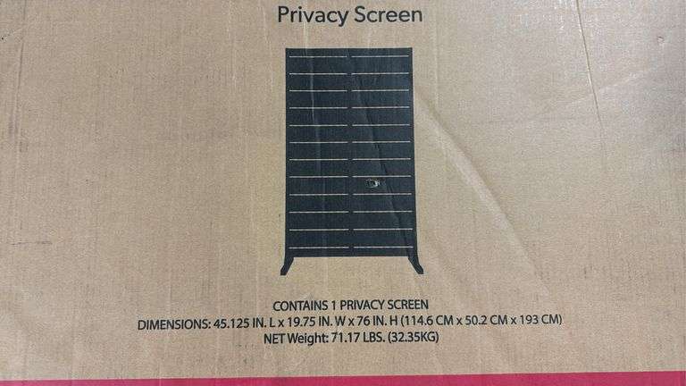 ALL WEATHER PRIVACY SCREEN IN BOX - Earl's Auction Company