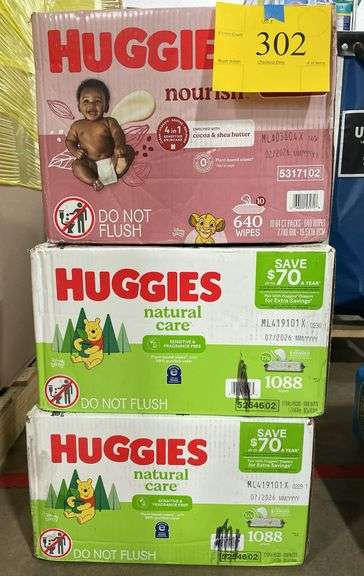 (3) BOXES OF HUGGIES WIPES - Earl's Auction Company