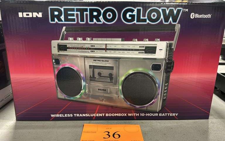 ION RETRO GLOW WIRELESS BOOMBOX IN BOX - Earl's Auction Company