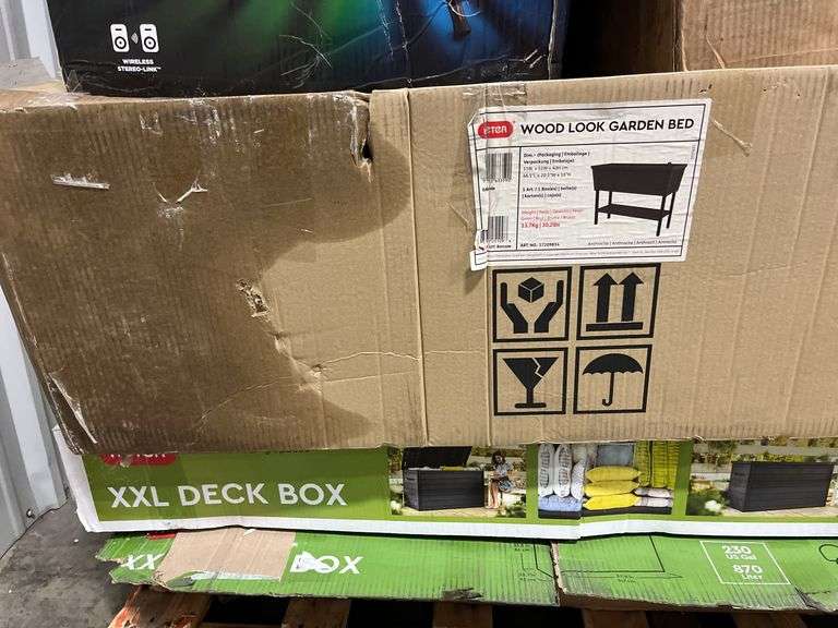 AS IS - DAMAGED/ MISMATCHED ITEMS - SEE PHOTOS - Earl's Auction Company