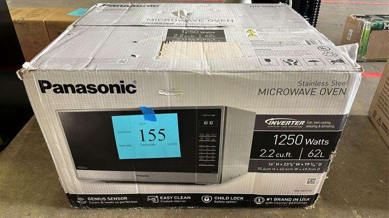 PANASONIC 2.2CU FT MICROWAVE OVEN IN BOX - Earl's Auction Company