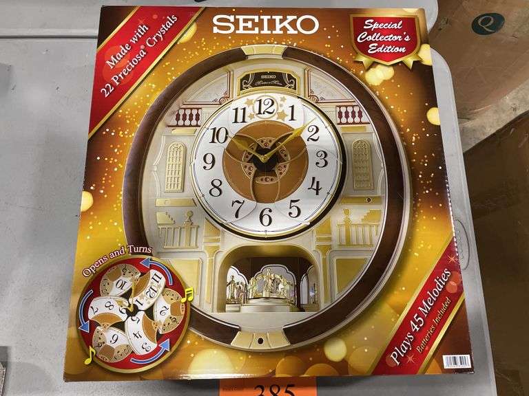 SEIKO WALL CLOCK IN BOX - Earl's Auction Company