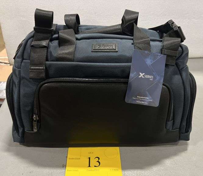 IFLY XSERIES EXECUTIVE DUFFEL BAG - BLACK & BLUE - Earl's Auction Company