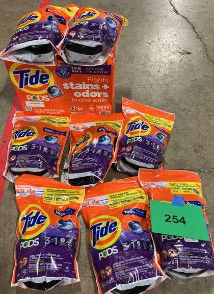 (1) BOX OF TIDE PODS & (8) BAGS - Earl's Auction Company