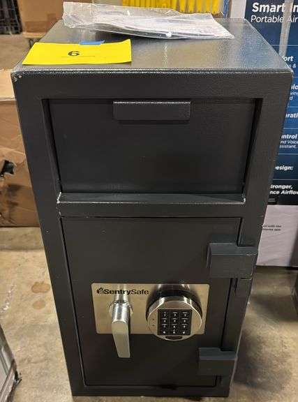SENTRY SAFE DEPOSITORY SAFE W/ MASTER CODE - Earl's Auction Company