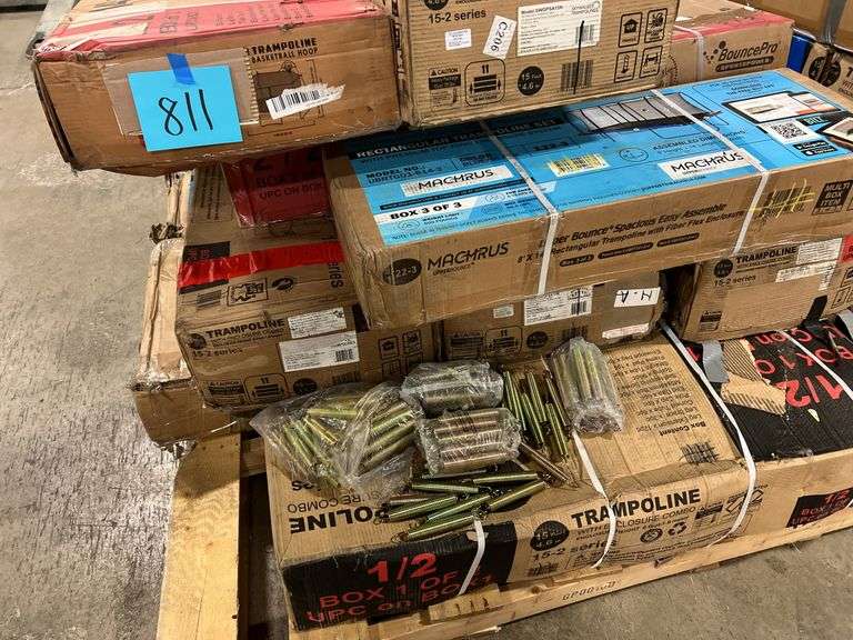 AS IS - MISMATCHED/ INCOMPLETE TRAMPOLINE BOXES - Earl's Auction Company