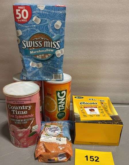 MISC LOT OF DRINK MIXES - SEE PHOTOS - Earl's Auction Company