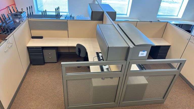STEELCASE 4-PERSON SEPARATE WORKSTATION OFFICE CUBICLE - Earl's Auction ...