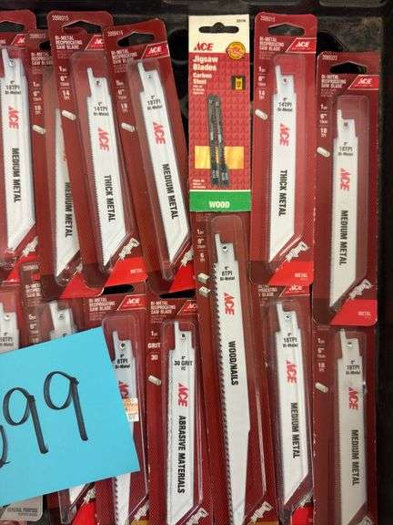 MISC LOT OF ACE BLADES - SEE PHOTOS - Earl's Auction Company