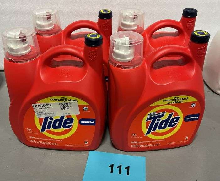 (4) JUGS OF TIDE DETERGENT - Earl's Auction Company