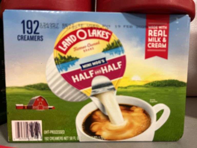 7PC COFFEE LOT - FOLGERS & CREAMER - Earl's Auction Company