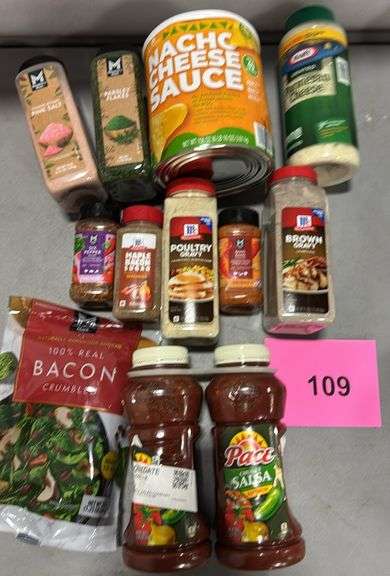 MISC LOT OF FOOD ITEMS - SEE PHOTOS - Earl's Auction Company