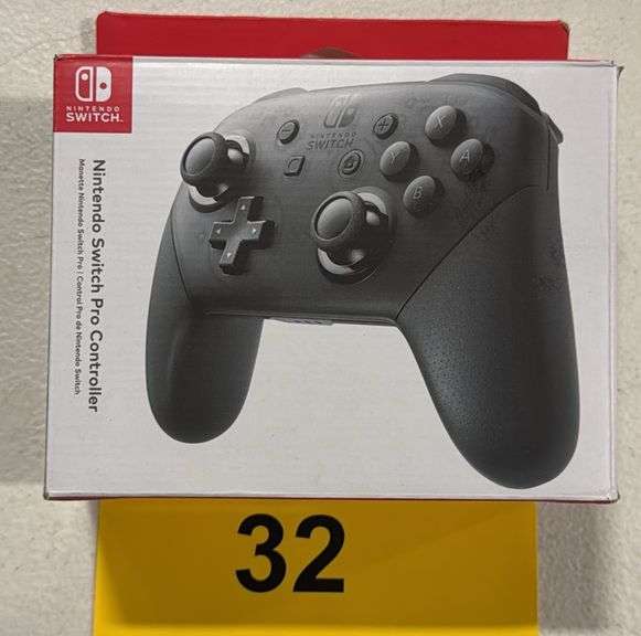 NINTENDO SWITCH PRO CONTROLLER IN BOX - Earl's Auction Company
