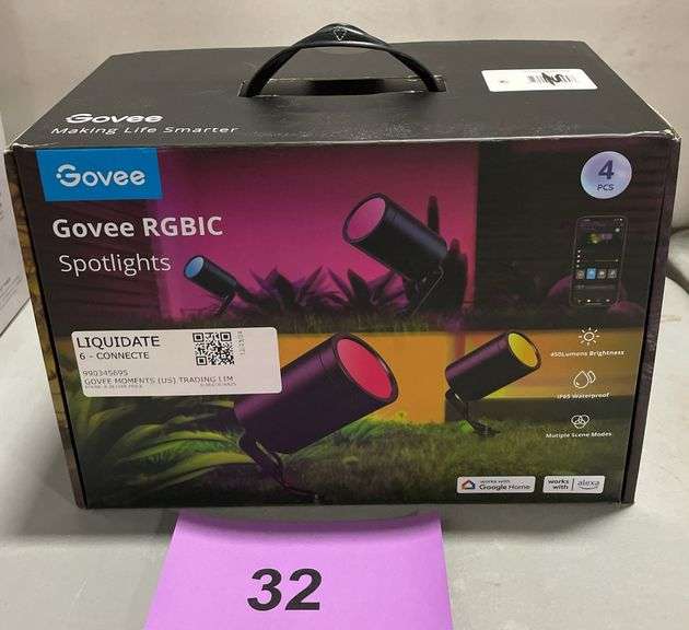 GOVEE 4PC RGBIC SPOTLIGHTS IN BOX - Earl's Auction Company